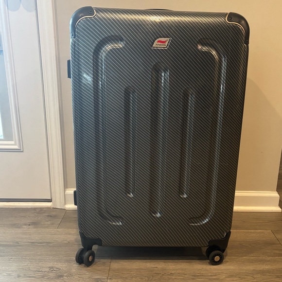 Andare | Bags | Andare Barcelona 29 Exp Hardside | Poshmark